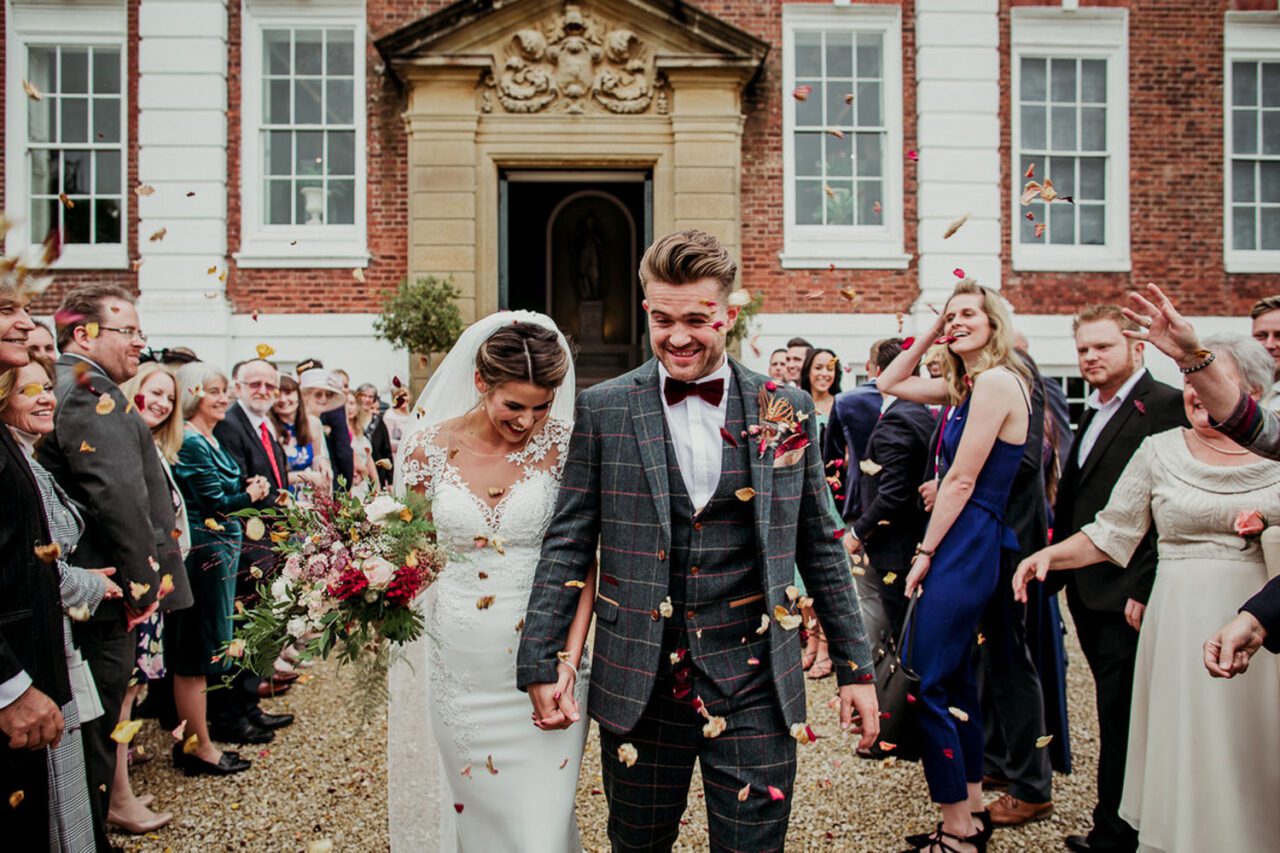 how to choose the perfect wedding photographer